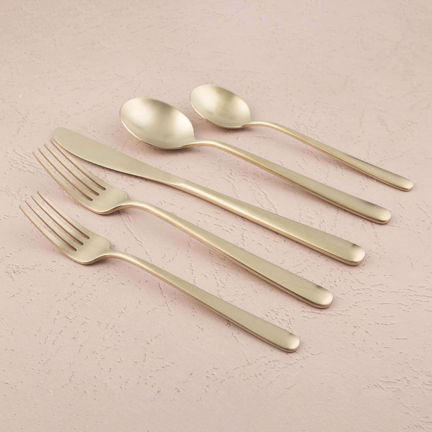 CAMBRIDGE Silversmiths Lorenn Champagne Satin 20-Piece Flatware Set, S ...