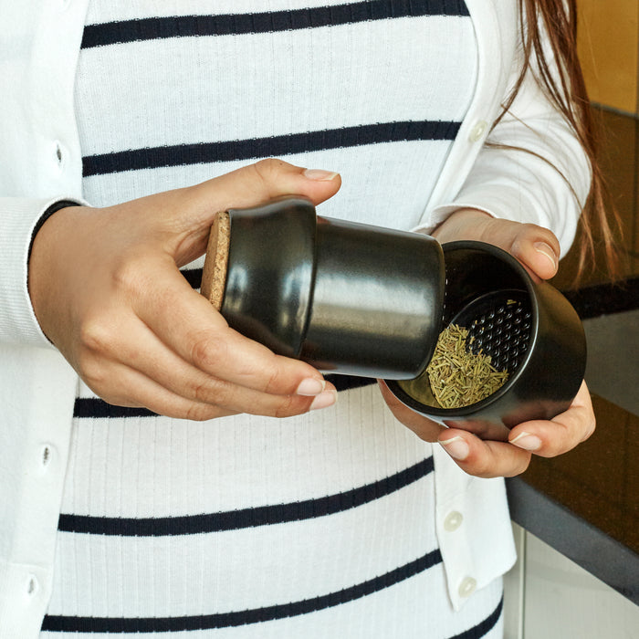 Ceramic Grinder + Jar Large Black – HomePlace