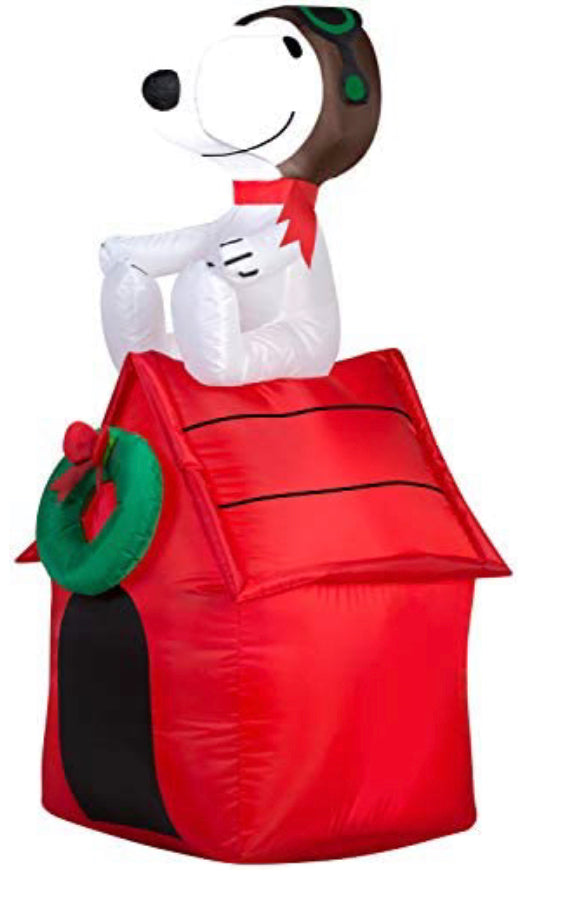 Gemmy Inflatable Snoopy on House, 3.5 Foot Holiday Inflatables Outdoor ...